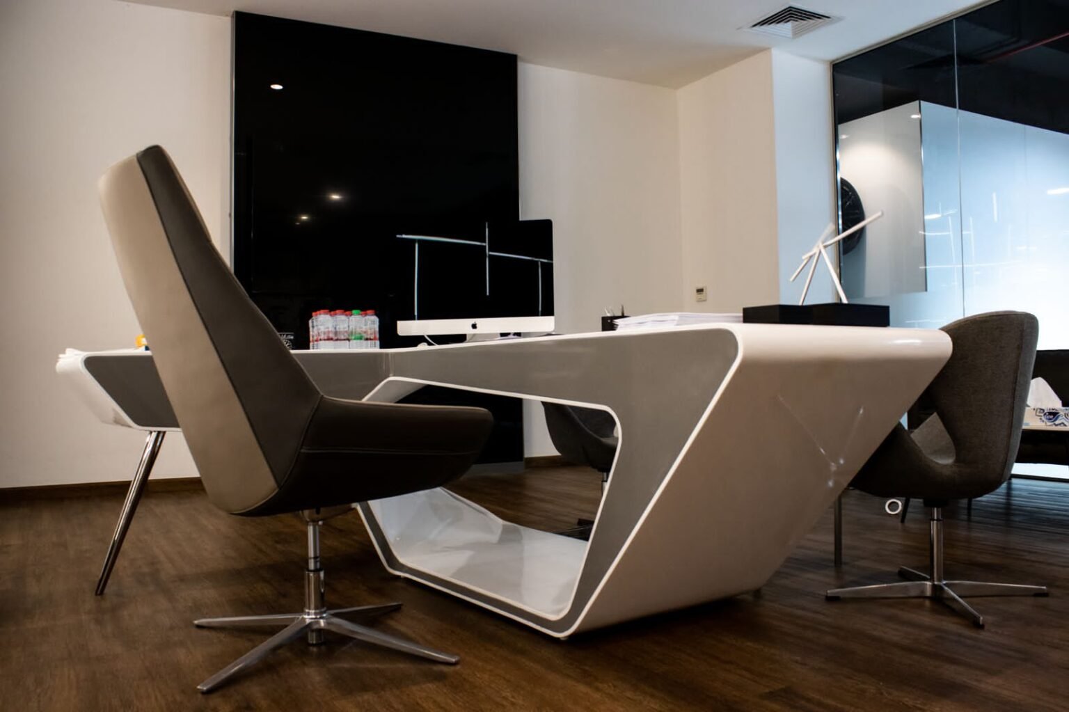 Acrylax - Solid Surface Manufacturers & Fabricators in UAE